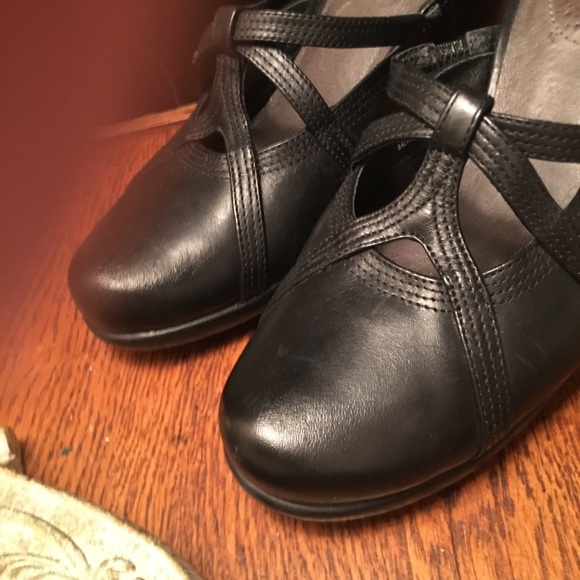 Clarks | Shoes | Clarks Stack Heel Shoes | Poshmark